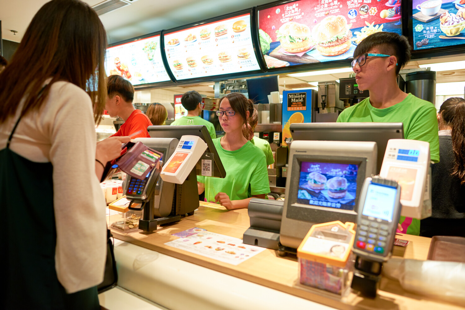 Do calorie counts on fast-food menus really impact a person's decision ...